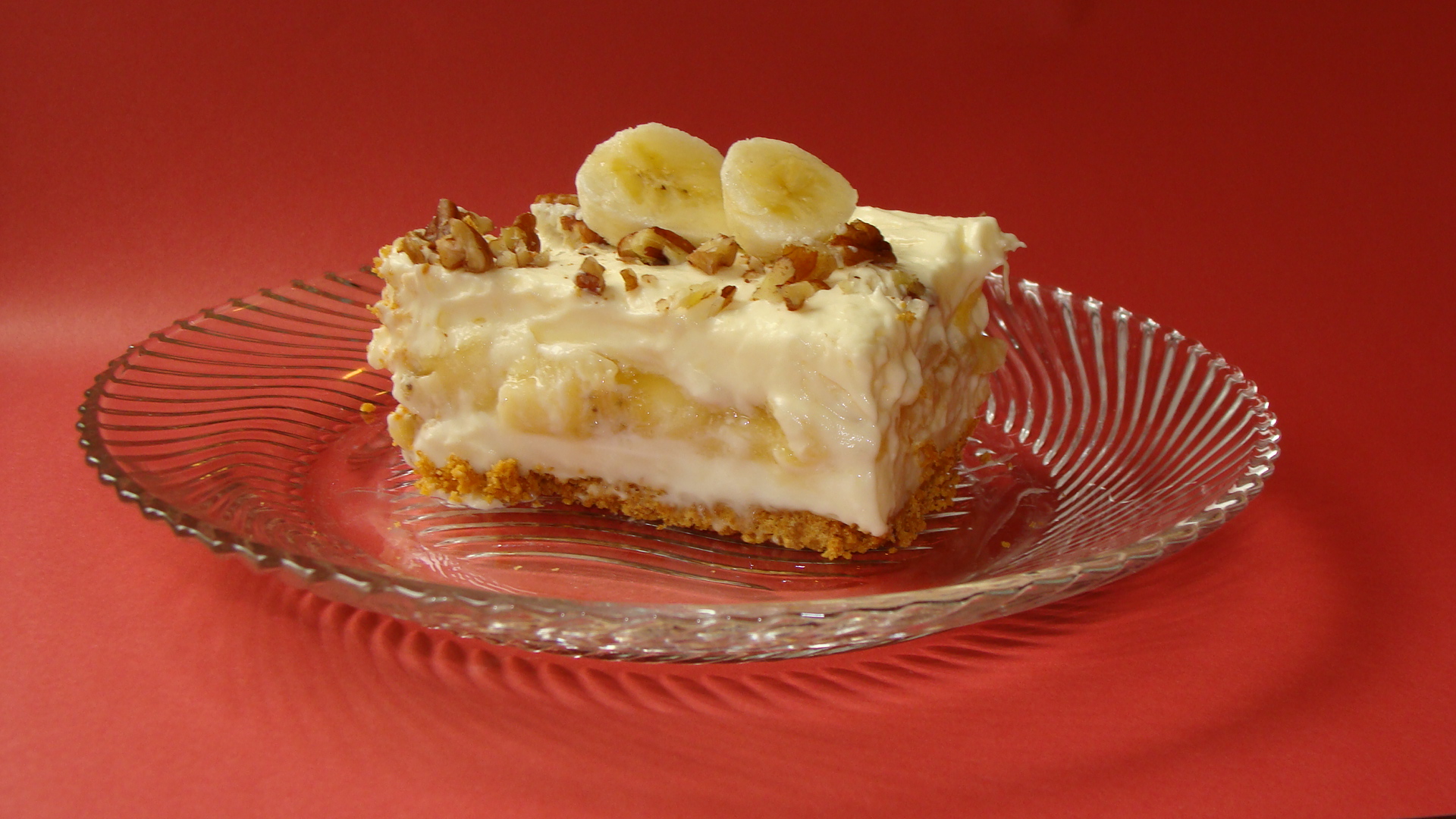 Banana Split Squares – SweetieTreats